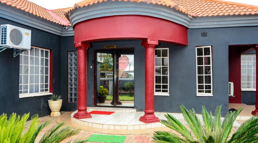 Royal Plateau Guesthouse | Botswana Tourism Organisation